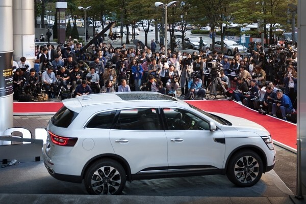 르노삼성, 부일영화상에 SM6·QM6 의전차량 제공