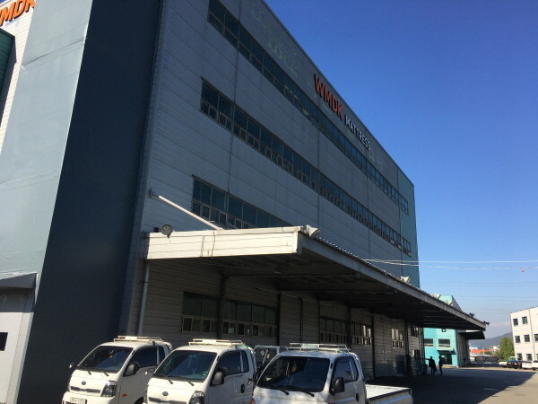 WMDK, ‘대중적인 명품’ 매스티지 전략으로 성장하는 수입 매트리스 전문점