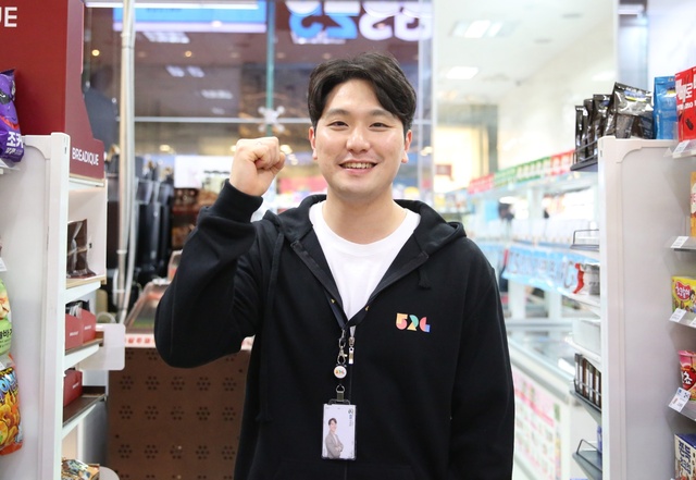 [인터뷰] "MZ세대가 히트상품 발굴"…'MD서포터즈' 담당 신민기 GS25 매니저