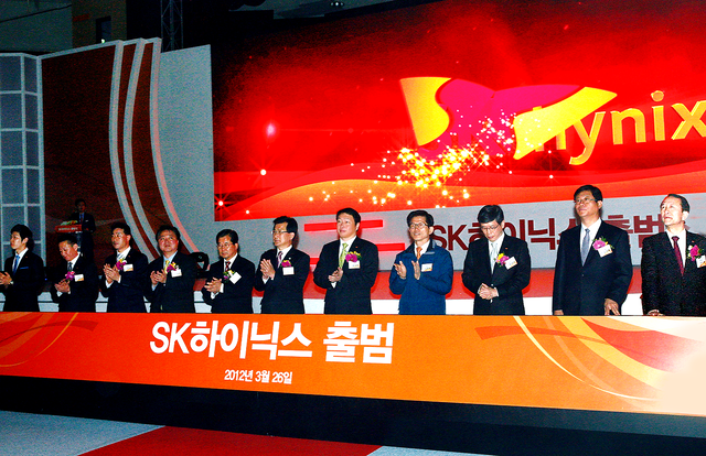 [SKT 40주년] 세계 최초 'CDMA 상용화'부터 '글로벌 AI 컴퍼니'까지